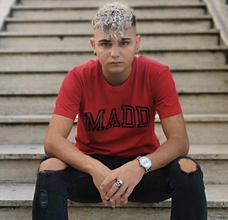 Honiro.it - Quiem pubblica il videoclip "Come Suona"