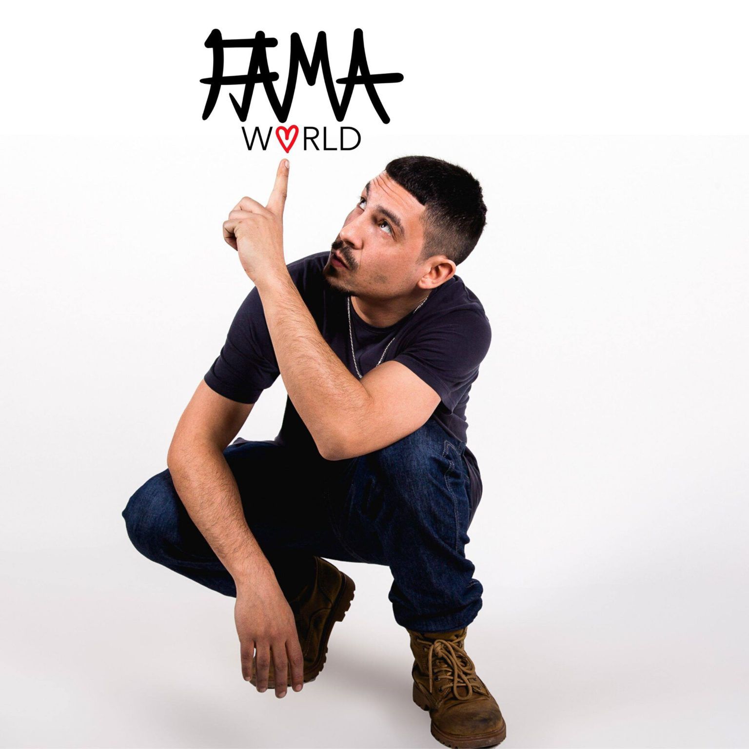 Fama torna con un nuovo album dopo 8 anni, ascolta "Fama World"