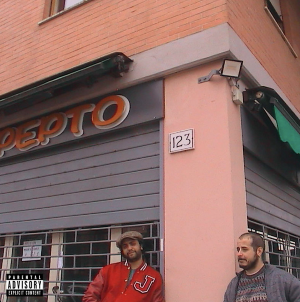 Honiro.it - Black Damo, Foot De Papera | Pepto